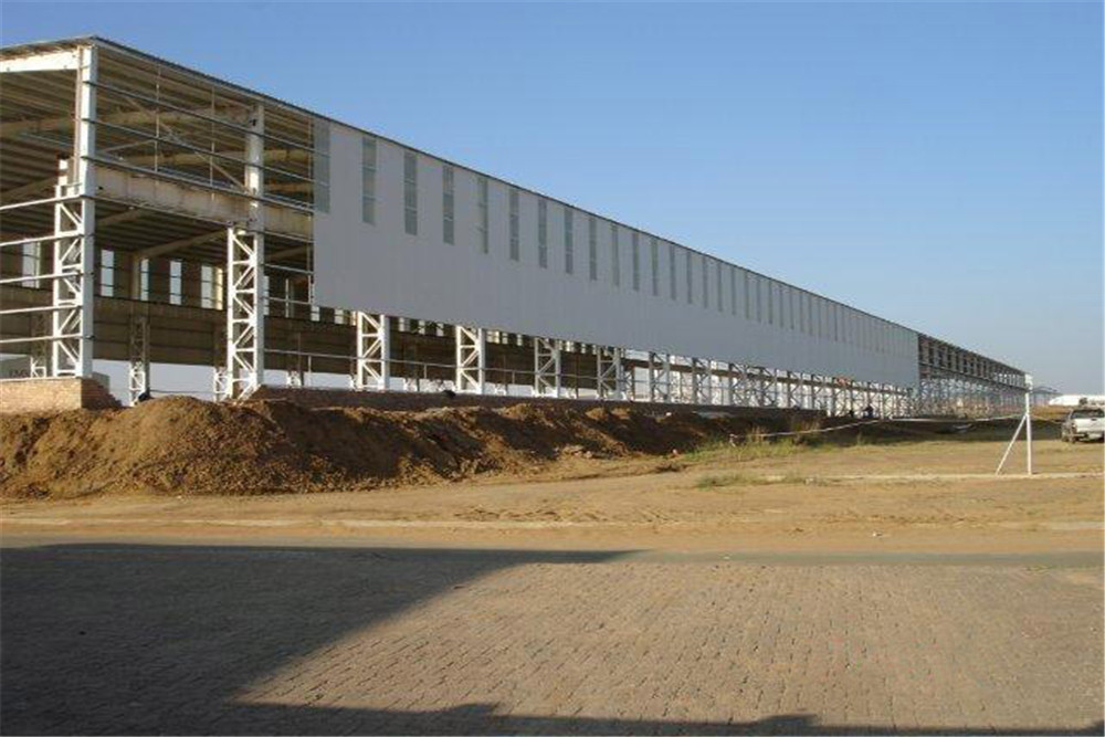 Open Span Sandwich Panel Prefabricated House Steel Garage Workshop ...